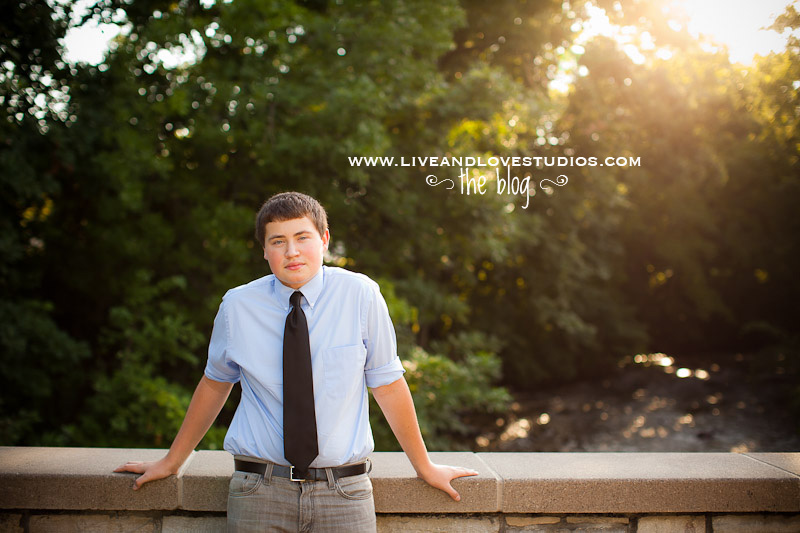Thomas :: Eagan Senior Photography - Live and Love Studios